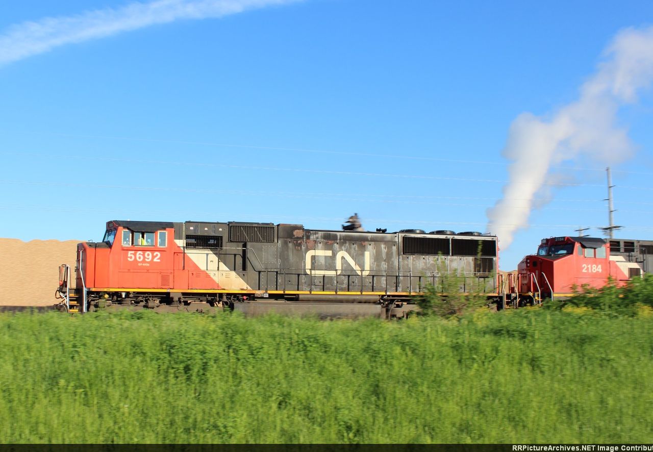 CN 5692 2184